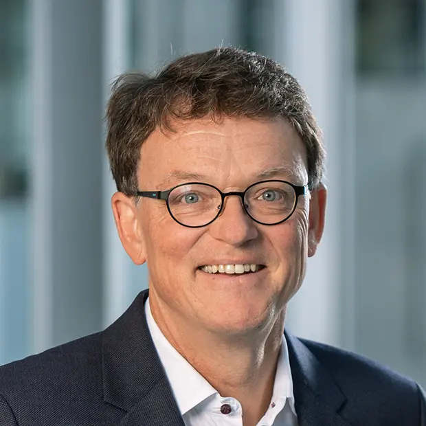 Professorinnen & Professoren - Hochschule der Medien